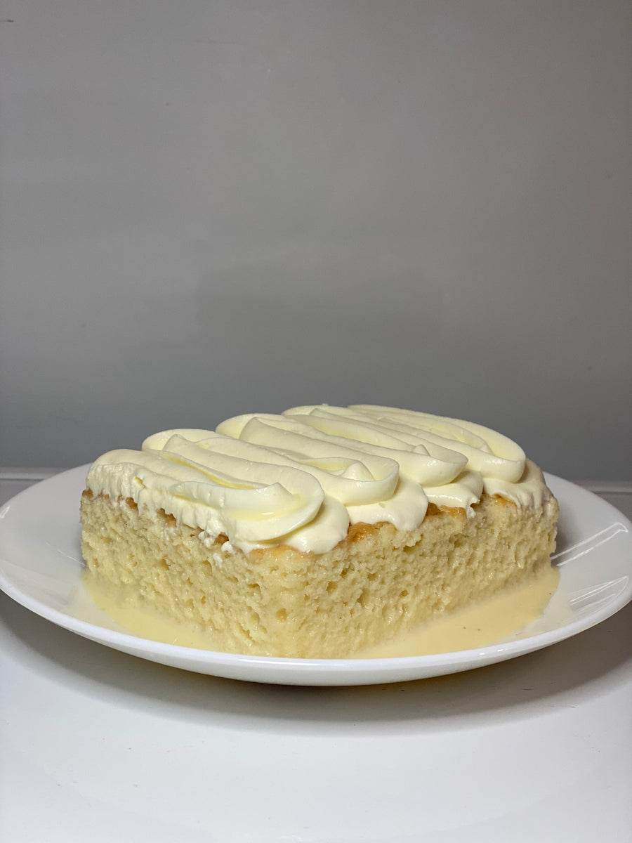 Classic Vanilla Milk Cake Tray – Q's Bakery