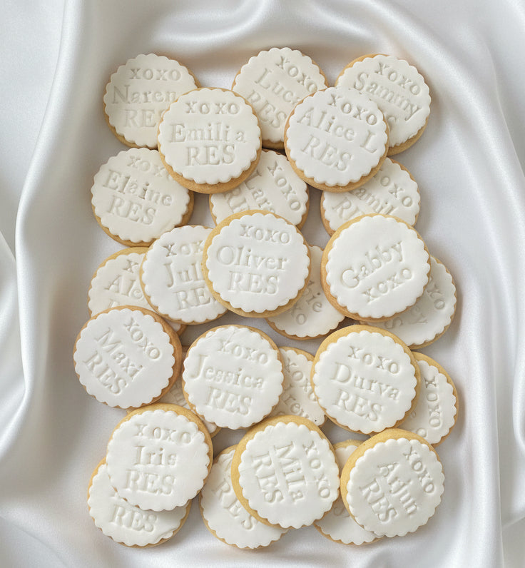 16 Personalised Shortbread Biscuits – Q's Bakery